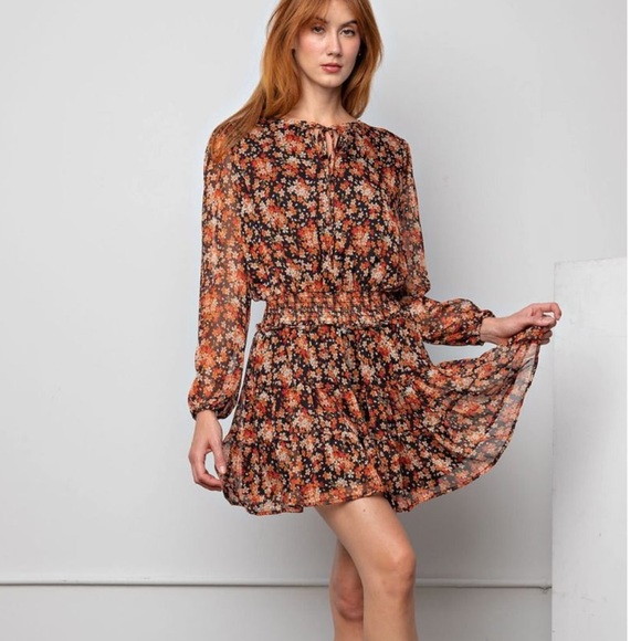 Dress Forum | Dresses | Nwt Beautiful Floral Print Dress | Poshmark